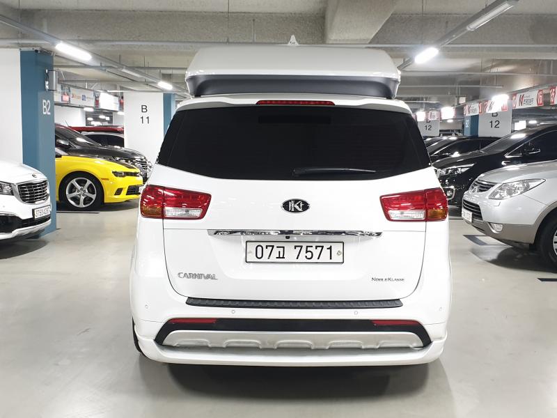 2018 Kia Carnival 3.3L V6 Noble Klasse - TNT-IMEX